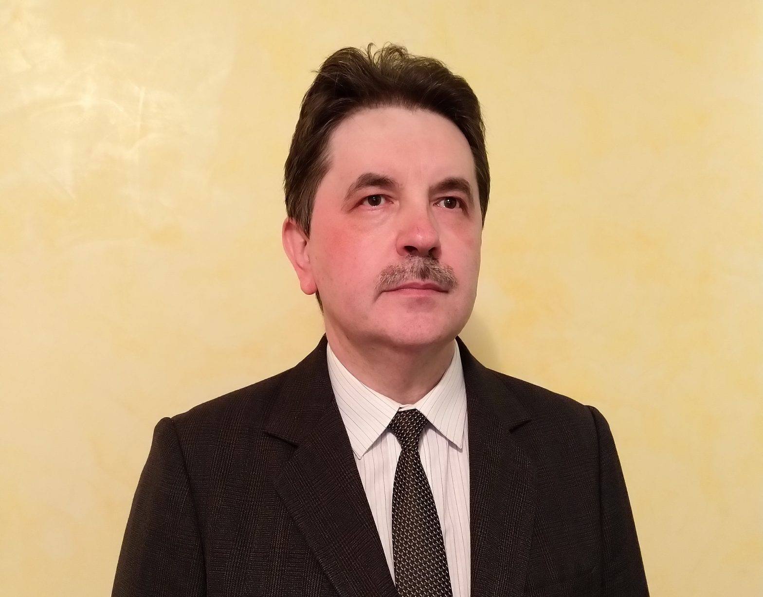 Președintele Senatului TUIASI, prof. univ. dr. ing. Iulian Ciocoiu ...